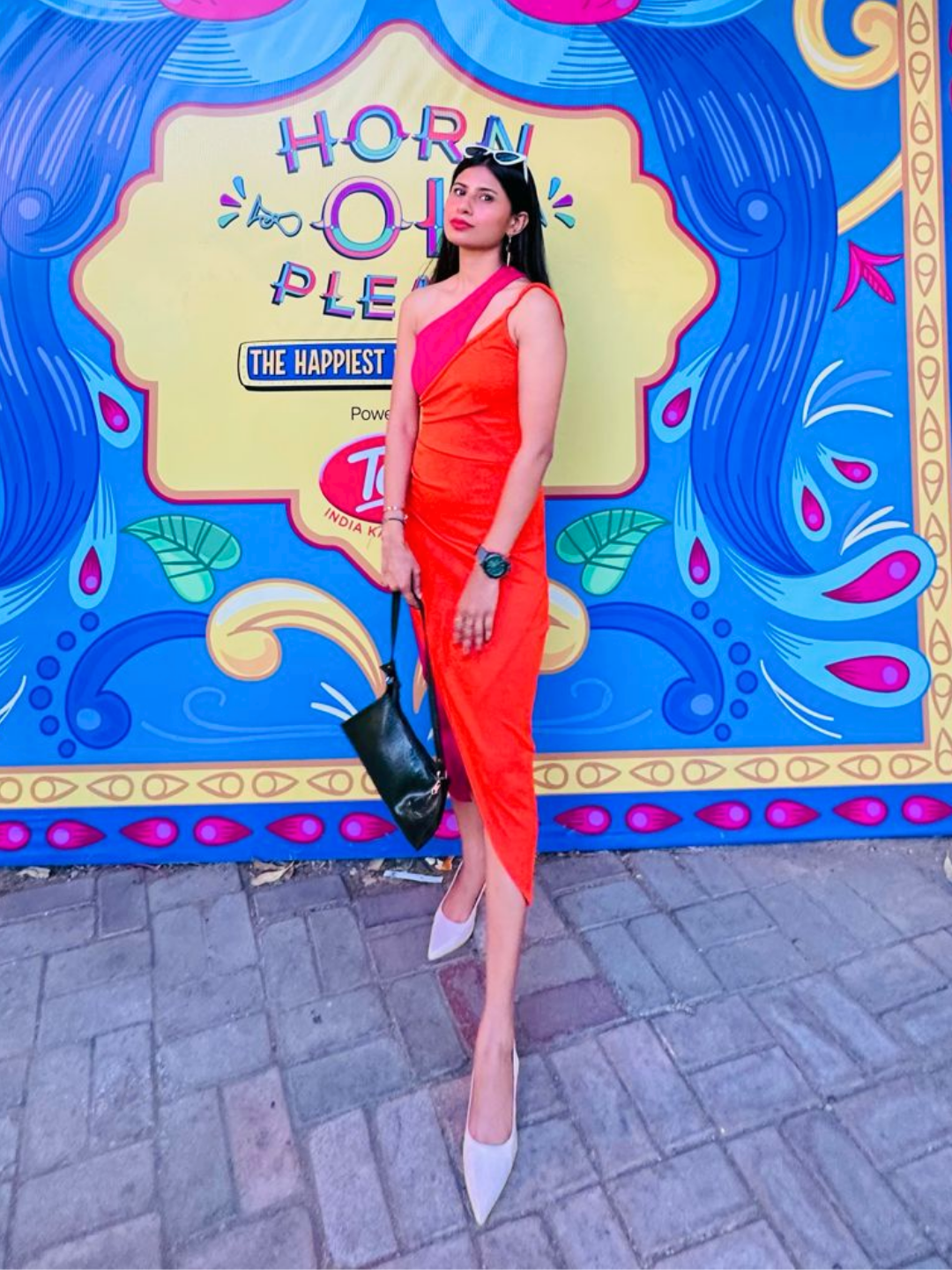 Stretchable Ribbed Dual-Color Dress