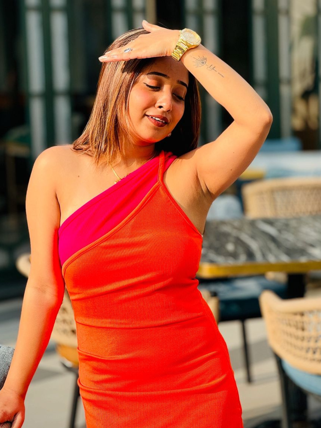 Stretchable Ribbed Dual-Color Dress